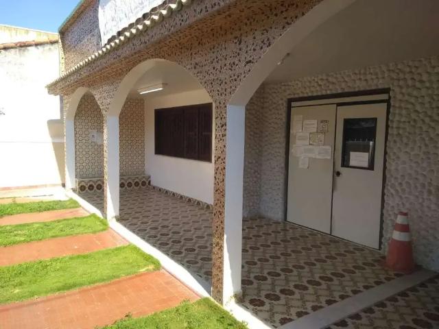 Casa / Sobrado Comercial para Locação em Itaboraí/RJ Centro 4 Quartos