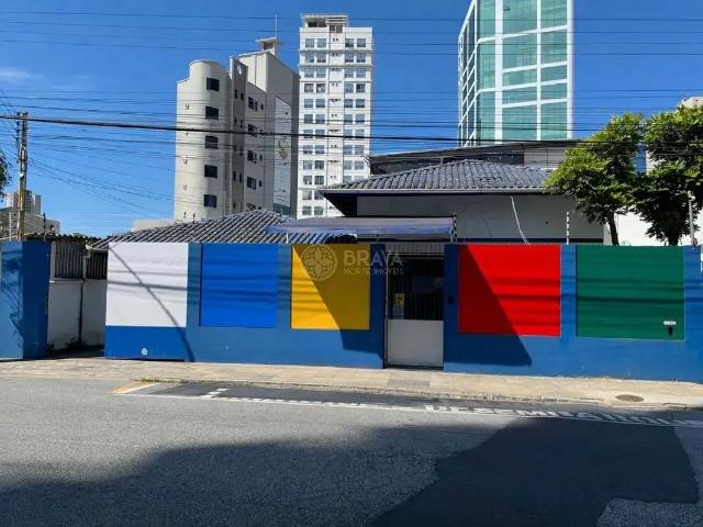 Casa / Sobrado Comercial para Locação em Itajaí/SC Centro