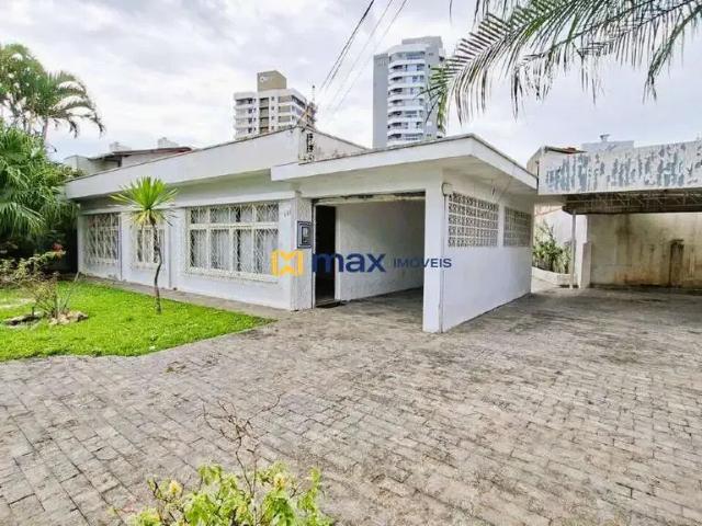 Casa / Sobrado Comercial para Locação em Itajaí/SC São Judas