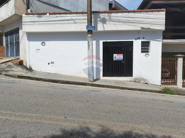 Casa / Sobrado Comercial para Locação em Itapira/SP Jardim Guarujá