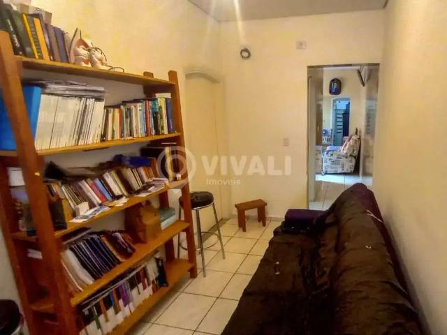 Casa / Sobrado Comercial para Locação em Itatiba/SP Centro 2 Quartos