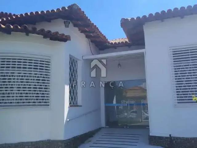 Casa / Sobrado Comercial para Locação em Jacareí/SP Centro 14 Quartos