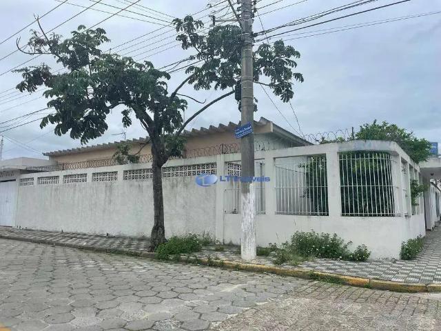Casa / Sobrado Comercial para Locação em Jacareí/SP Jardim Santa Maria 3 Quartos