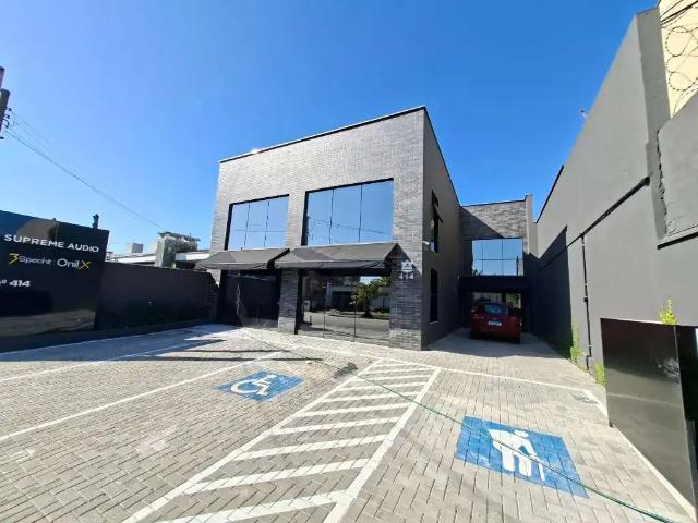 Casa / Sobrado Comercial para Locação em Joinville/SC América