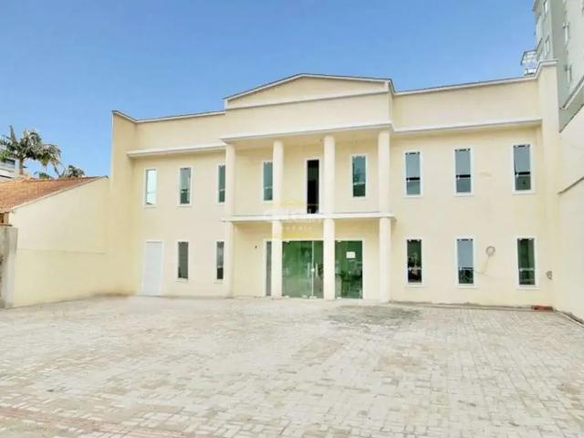 Casa / Sobrado Comercial para Locação em Joinville/SC América