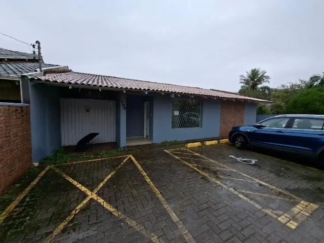 Casa / Sobrado Comercial para Locação em Joinville/SC Saguaçu
