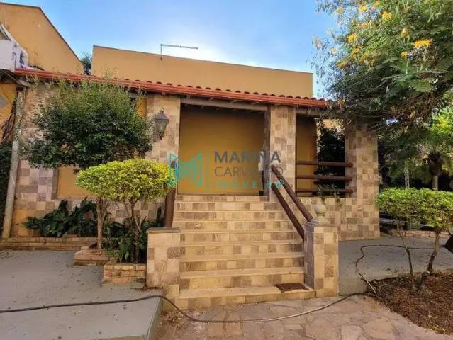 Casa / Sobrado Comercial para Locação em Lagoa Santa/MG Joana D'arc 3 Quartos