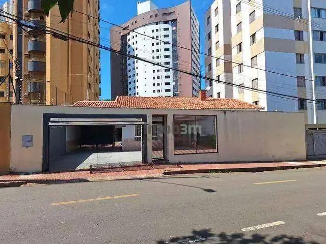 Casa / Sobrado Comercial para Locação em Londrina/PR Caiçaras 5 Quartos