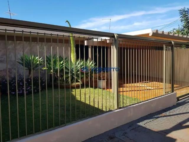 Casa / Sobrado Comercial para Locação em Londrina/PR Bela Vista 3 Quartos