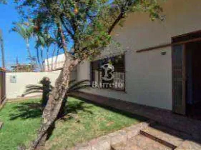 Casa / Sobrado Comercial para Locação em Londrina/PR Jardim Higienópolis 7 Quartos