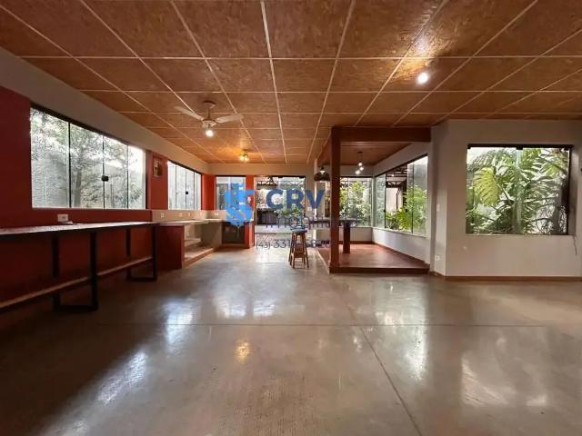 Casa / Sobrado Comercial para Locação em Londrina/PR Jardim Higienópolis 2 Quartos