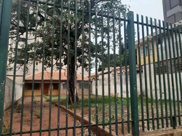 Casa / Sobrado Comercial para Locação em Londrina/PR Jardim Higienópolis 2 Quartos