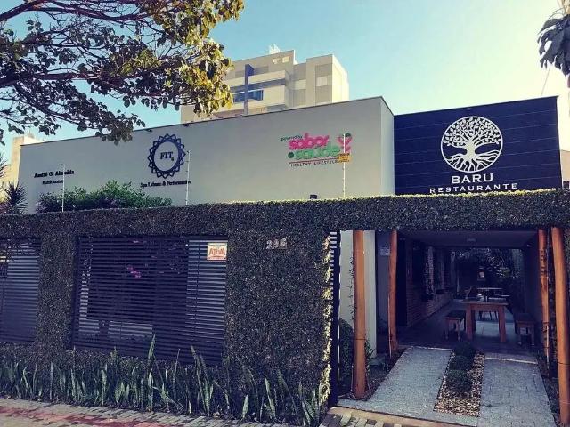 Casa / Sobrado Comercial para Locação em Londrina/PR Jardim Higienópolis 3 Quartos