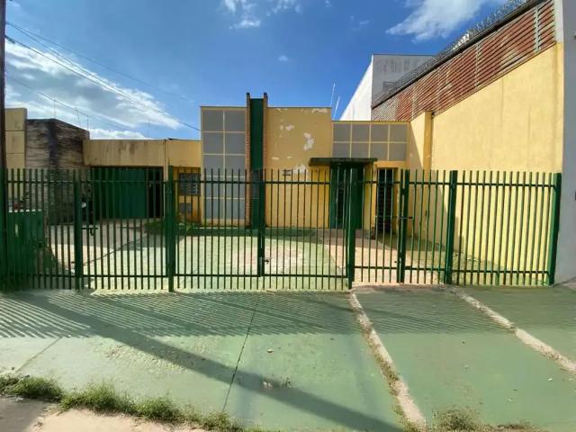 Casa / Sobrado Comercial para Locação em Londrina/PR Jardim Londrilar 7 Quartos