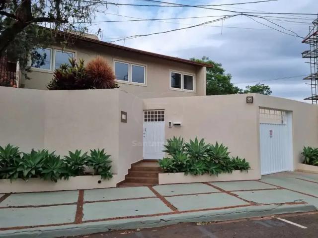 Casa / Sobrado Comercial para Locação em Londrina/PR Lago Igapó II