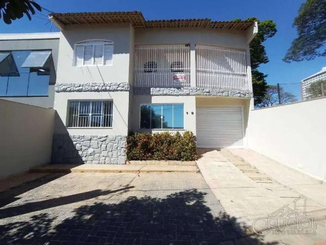 Casa / Sobrado Comercial para Locação em Londrina/PR Santa Rosa 4 Quartos