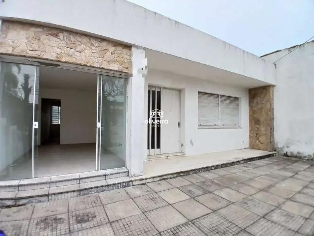 Casa / Sobrado Comercial para Locação em Pelotas/RS Centro 3 Quartos
