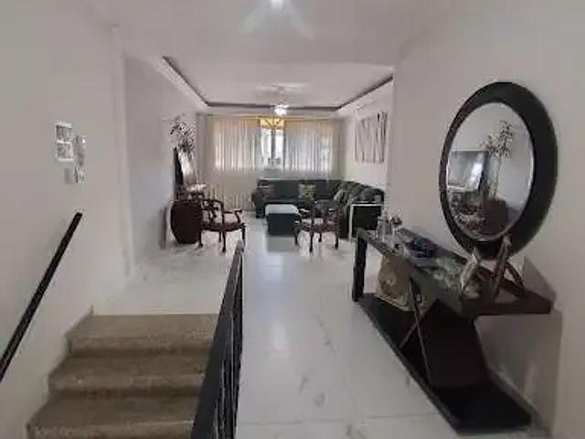 Casa / Sobrado Comercial para Locação em Peruíbe/SP Bairro dos Prados 3 Quartos