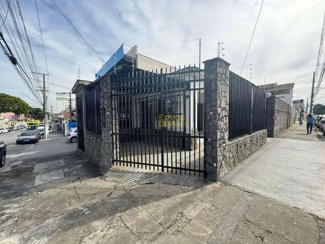 Casa / Sobrado Comercial para Locação em Pindamonhangaba/SP Centro 6 Quartos