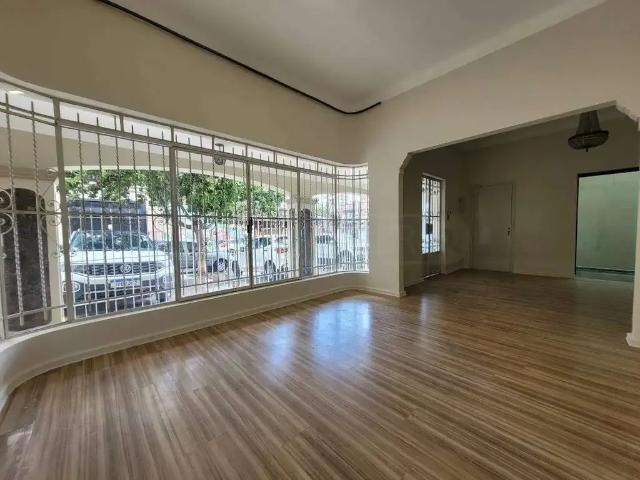 Casa / Sobrado Comercial para Locação em Piracicaba/SP Alto