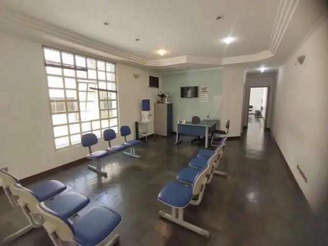 Casa / Sobrado Comercial para Locação em Piracicaba/SP Centro 1 Quartos