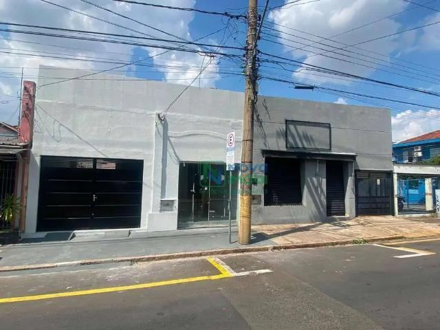 Casa / Sobrado Comercial para Locação em Piracicaba/SP Centro