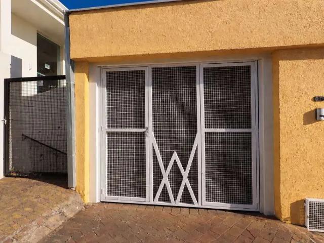Casa / Sobrado Comercial para Locação em Piracicaba/SP Centro 2 Quartos