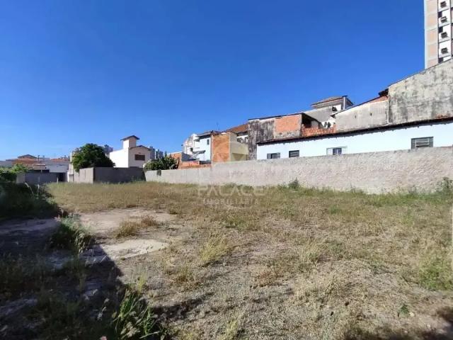 Casa / Sobrado Comercial para Locação em Piracicaba/SP Centro Ártemis 2 Quartos