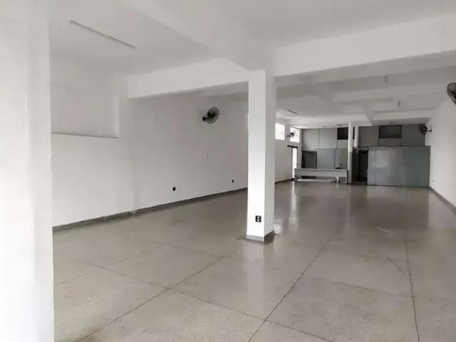 Casa / Sobrado Comercial para Locação em Piracicaba/SP Morumbi 1 Quartos