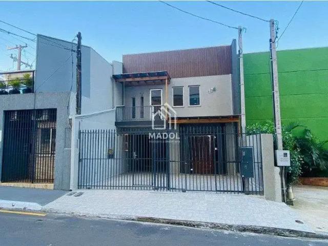Casa / Sobrado Comercial para Locação em Ponta Grossa/PR Oficinas 3 Quartos
