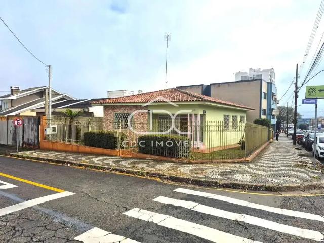 Casa / Sobrado Comercial para Locação em Ponta Grossa/PR Orfãs 3 Quartos