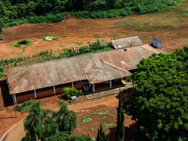Casa / Sobrado Comercial para Locação em Ponta Grossa/PR Cará cará
