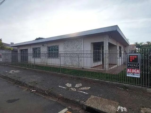 Casa / Sobrado Comercial para Locação em Ponta Grossa/PR Colônia Dona LuÍza 3 Quartos