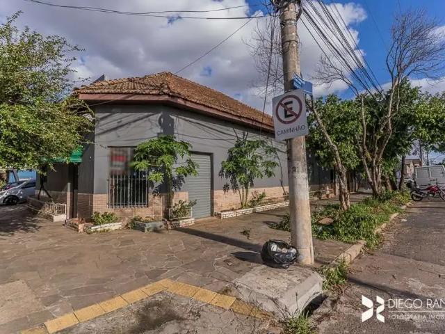 Casa / Sobrado Comercial para Locação em Porto Alegre/RS Navegantes