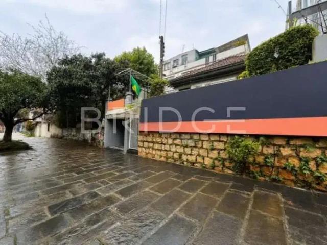 Casa / Sobrado Comercial para Locação em Porto Alegre/RS Auxiliadora