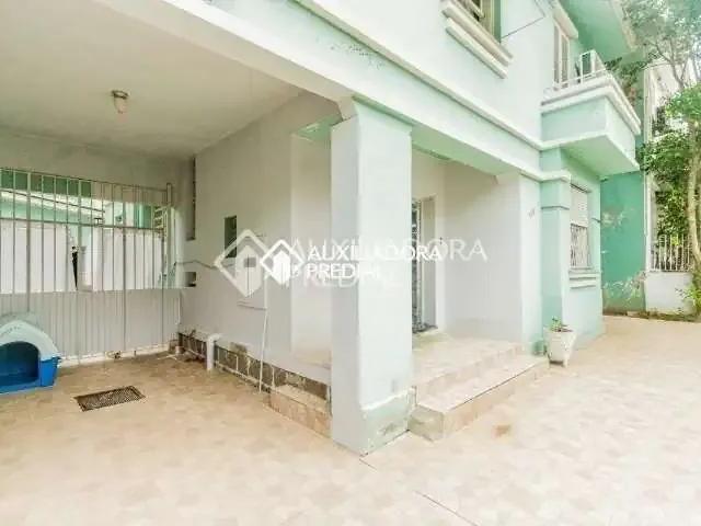 Casa / Sobrado Comercial para Locação em Porto Alegre/RS Auxiliadora 3 Quartos