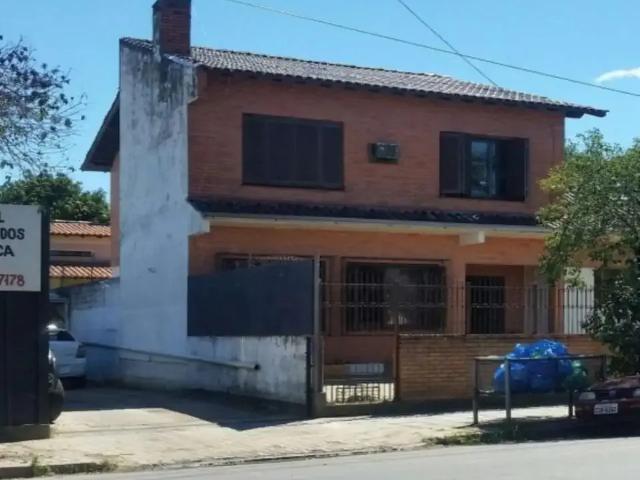 Casa / Sobrado Comercial para Locação em Porto Alegre/RS Cavalhada 3 Quartos