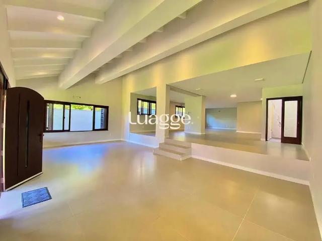 Casa / Sobrado Comercial para Locação em Porto Alegre/RS Higienópolis 4 Quartos