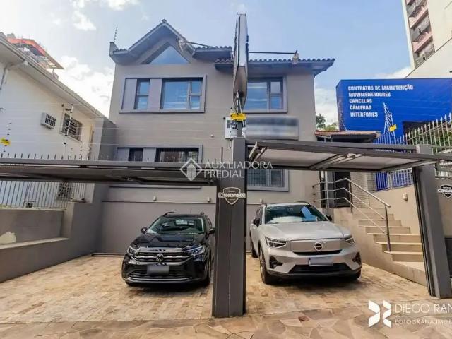 Casa / Sobrado Comercial para Locação em Porto Alegre/RS Petrópolis