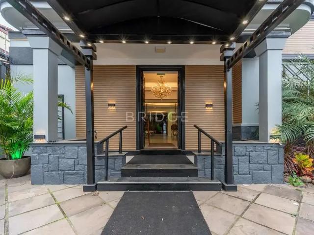 Casa / Sobrado Comercial para Locação em Porto Alegre/RS Rio Branco