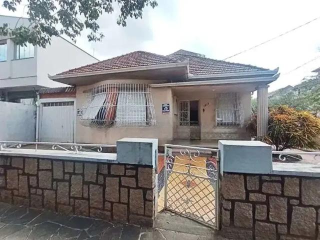 Casa / Sobrado Comercial para Locação em Porto Alegre/RS São João 3 Quartos