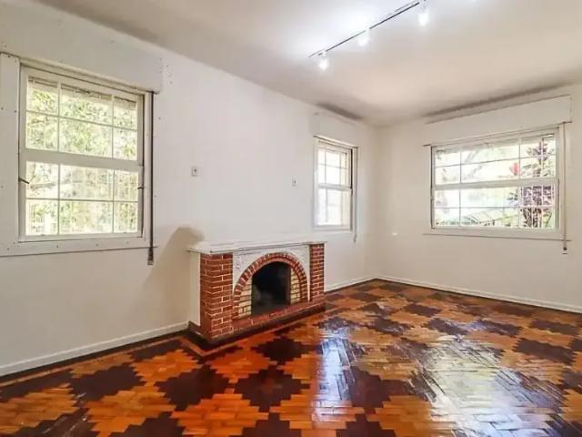 Casa / Sobrado Comercial para Locação em Porto Alegre/RS São João