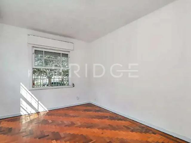 Casa / Sobrado Comercial para Locação em Porto Alegre/RS Santa Maria Goretti