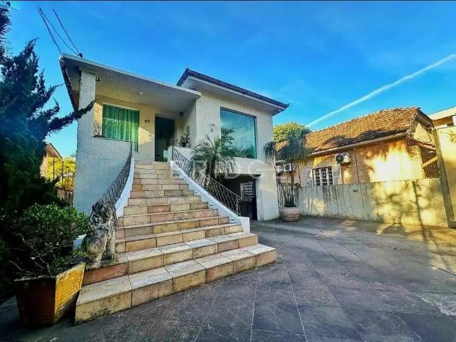 Casa / Sobrado Comercial para Locação em Porto Alegre/RS Teresópolis