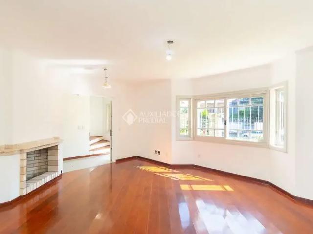 Casa / Sobrado Comercial para Locação em Porto Alegre/RS Vila Assunção 5 Quartos