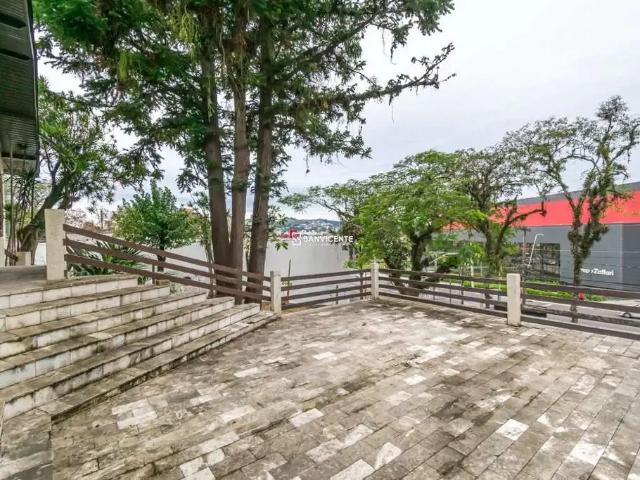 Casa / Sobrado Comercial para Locação em Porto Alegre/RS Vila Assunção