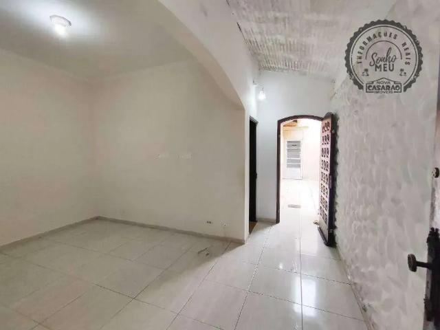 Casa / Sobrado Comercial para Locação em Praia Grande/SP Guilhermina 2 Quartos