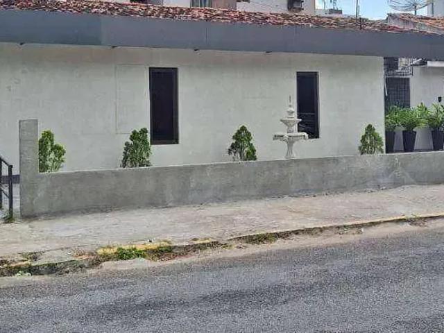 Casa / Sobrado Comercial para Locação em Recife/PE Casa Forte