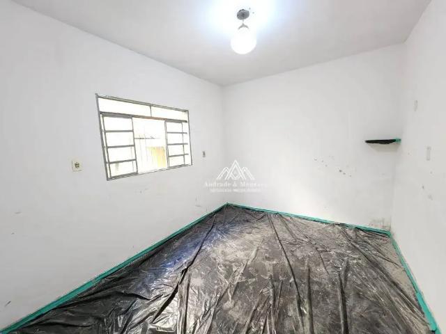 Casa / Sobrado Comercial para Locação em Ribeirão Preto/SP Centro 2 Quartos