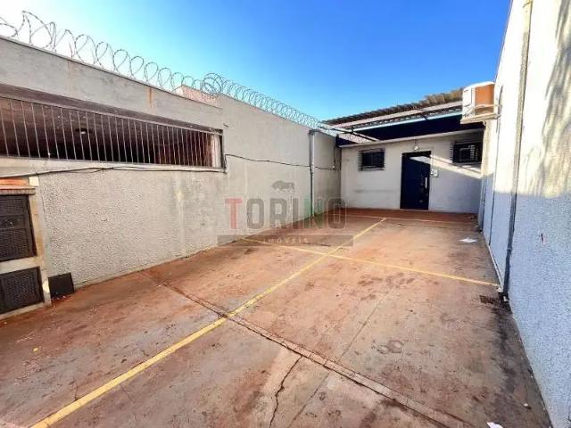 Casa / Sobrado Comercial para Locação em Ribeirão Preto/SP Centro